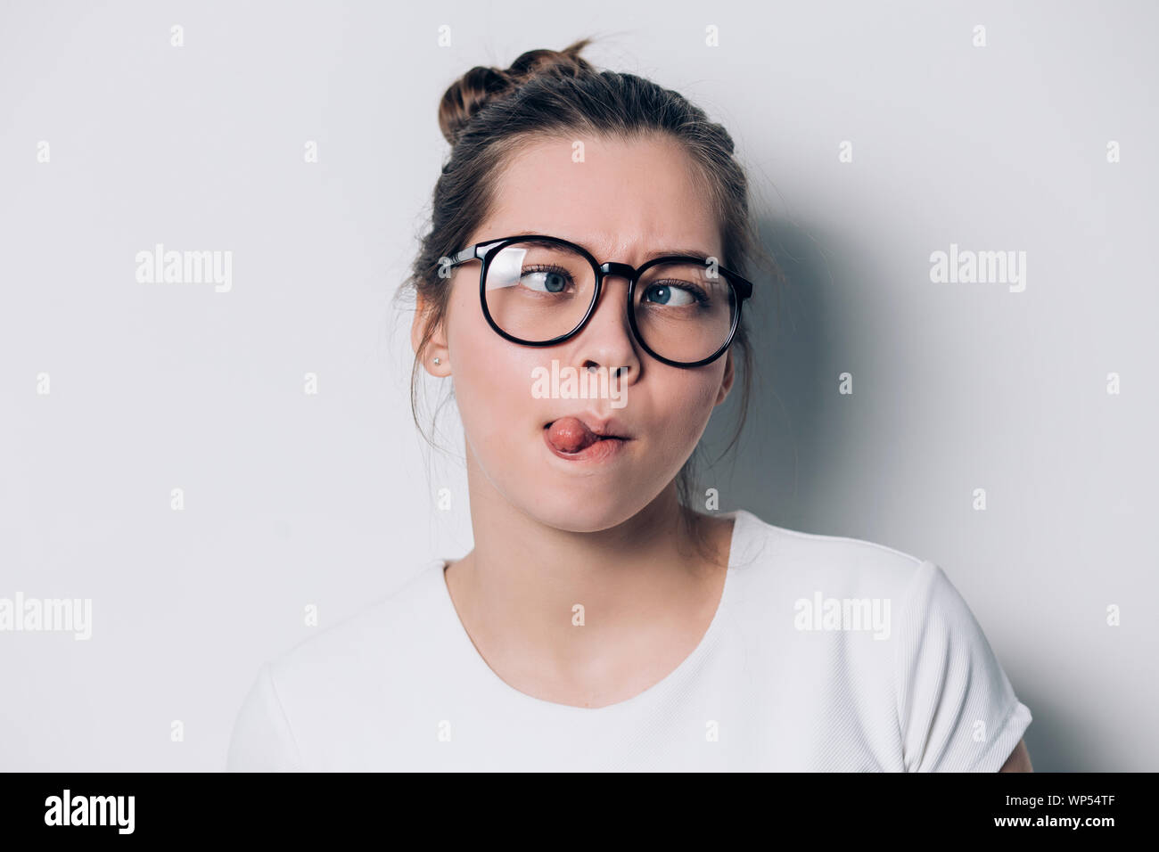 Close up indoor fashion lifestyle portrait of cool pretty young ...