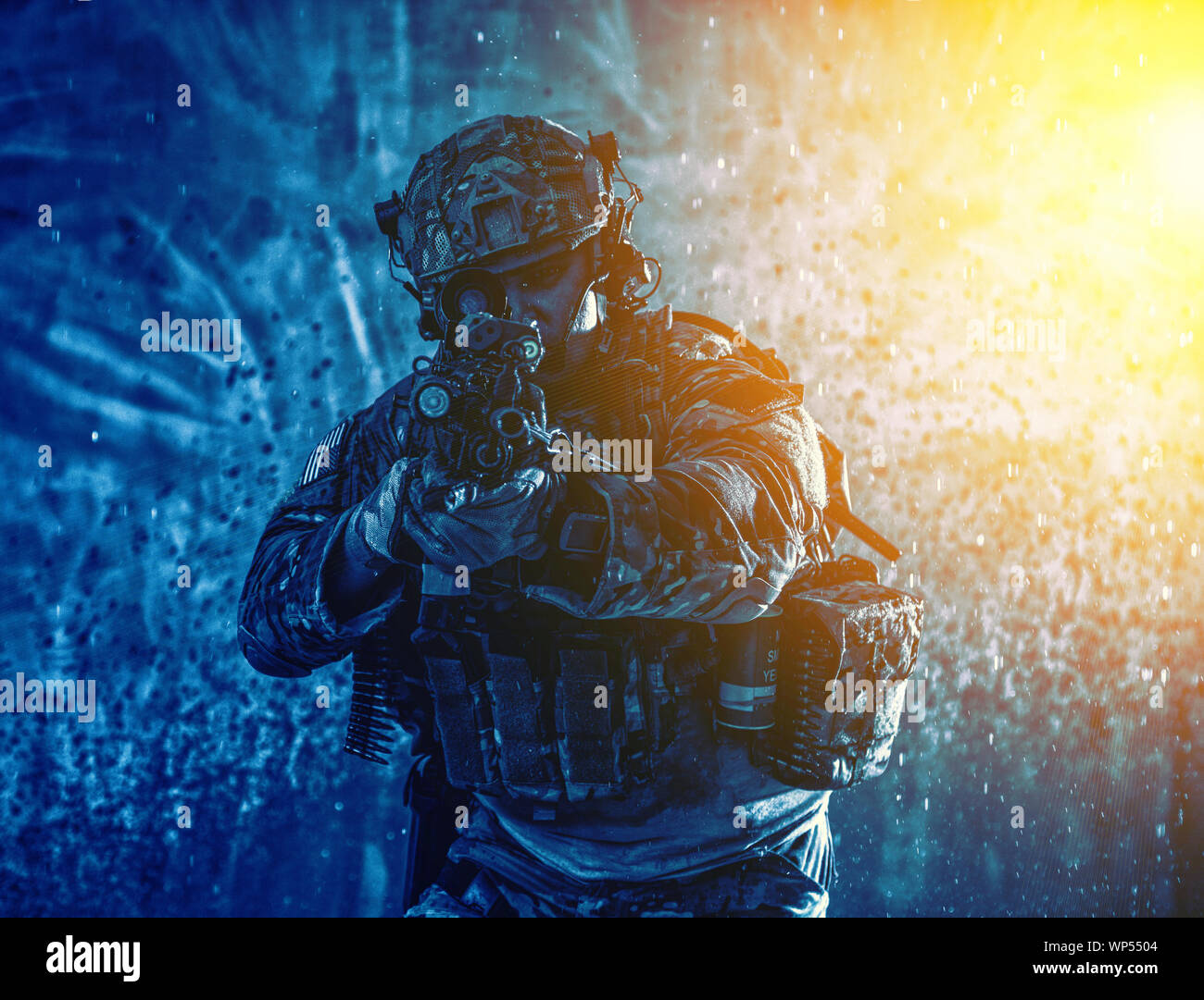 Marine riders machine gunner landing on coast Stock Photo - Alamy