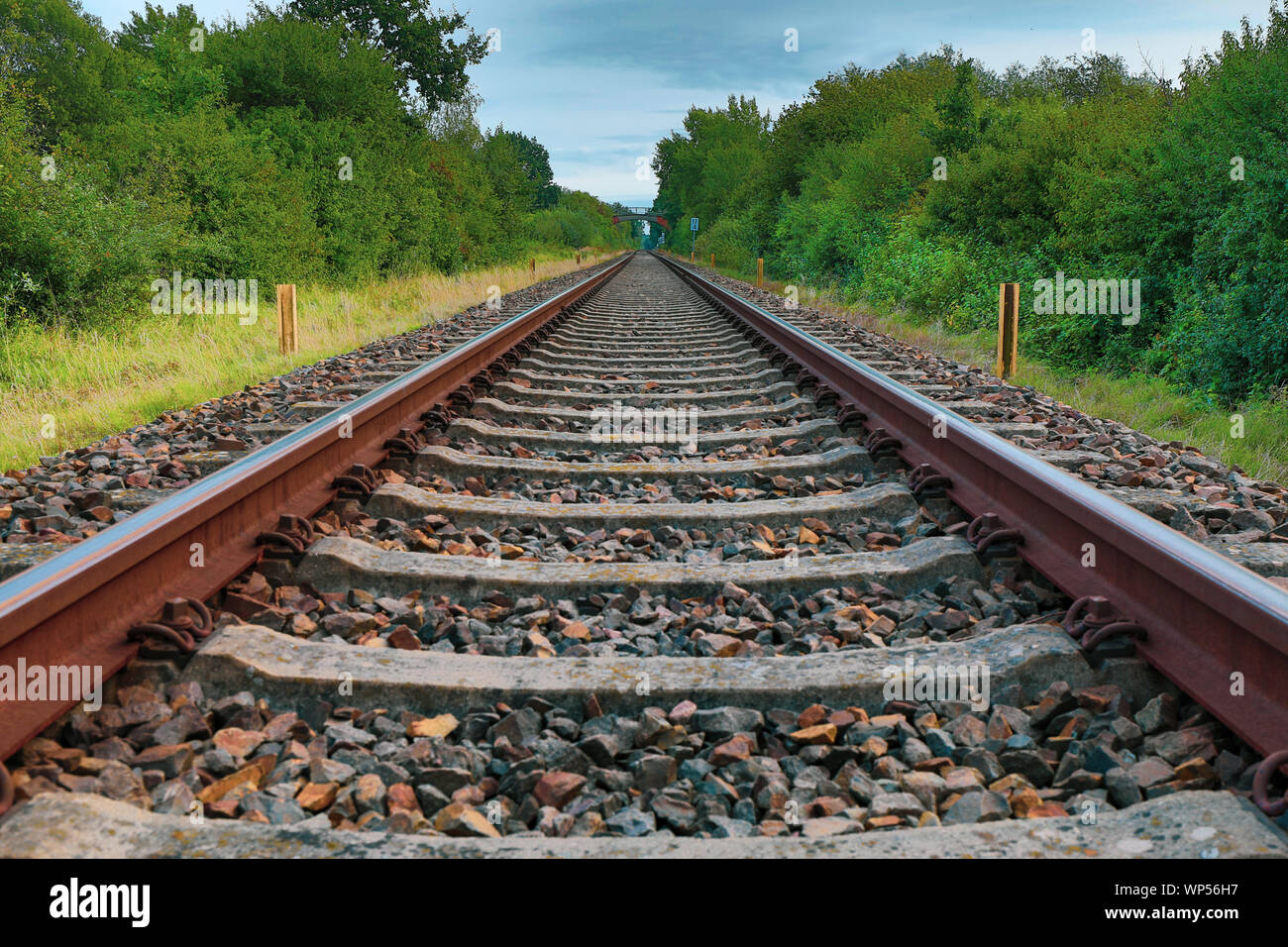Complex railway terminal trackage hi-res stock photography and images ...