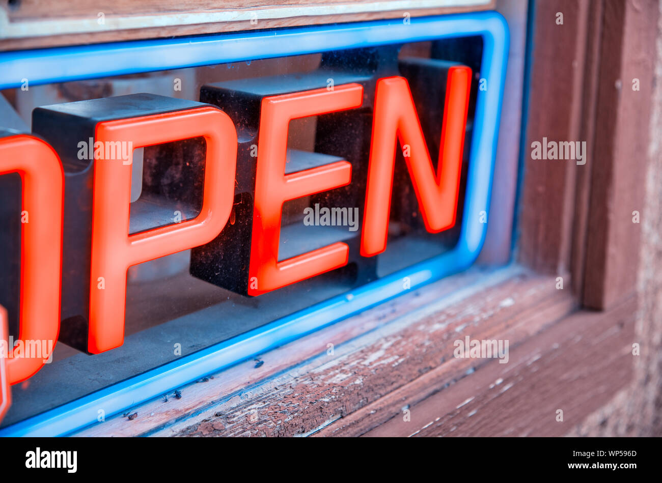Open sign neon hi-res stock photography and images - Alamy