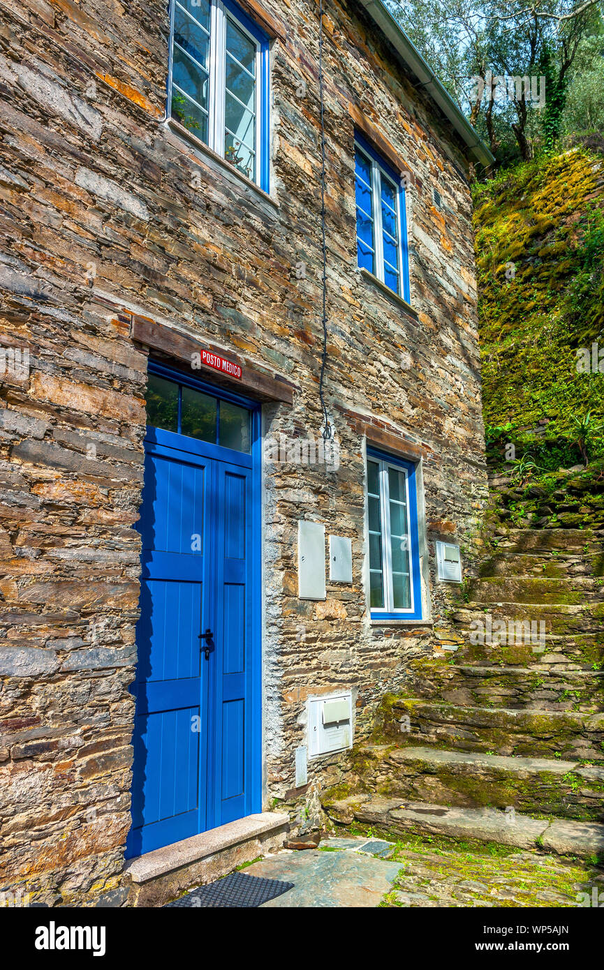 Traditional houses of Piodao village, Portugal Stock Photo - Alamy