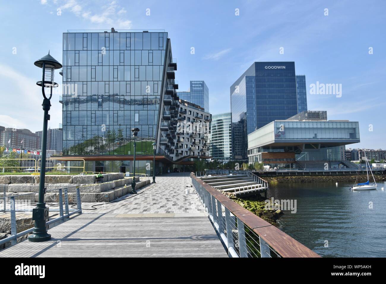 Boston fort point neighborhood hi-res stock photography and images - Alamy