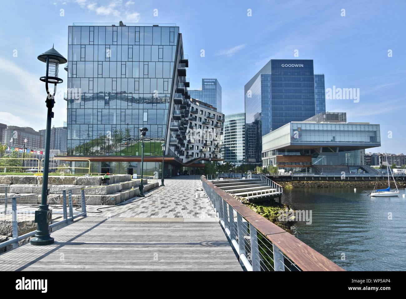 Boston fort point neighborhood hi-res stock photography and images - Alamy