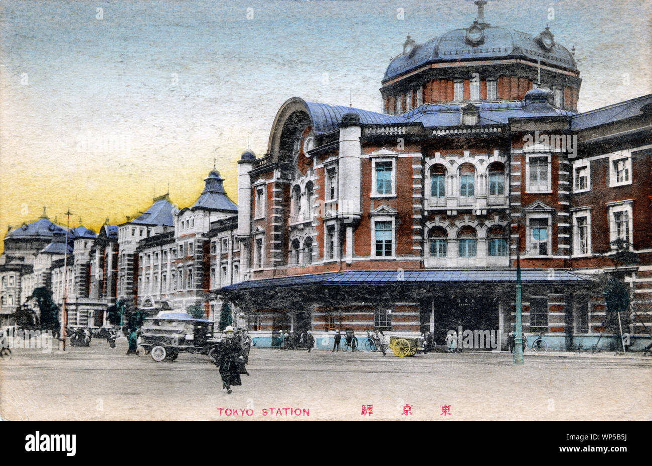 Tokyo station building opened on hi-res stock photography and images ...