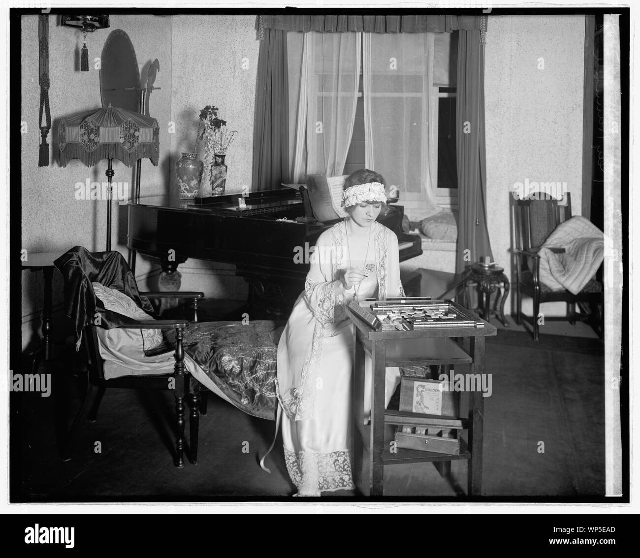 Kay hammond hi-res stock photography and images - Alamy