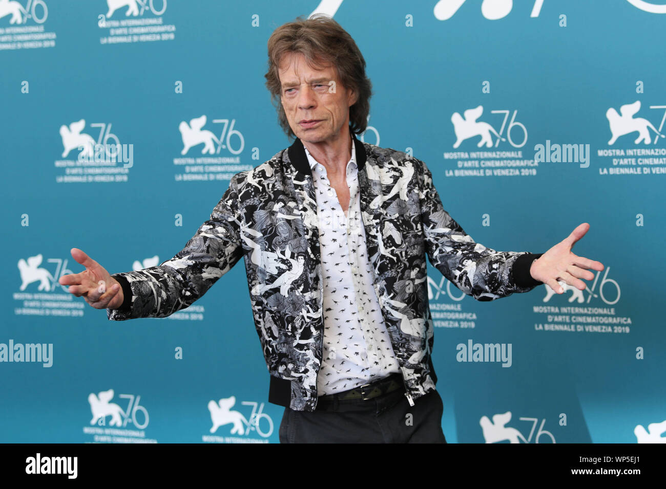 Mick jagger the rolling stones hi-res stock photography and images - Alamy
