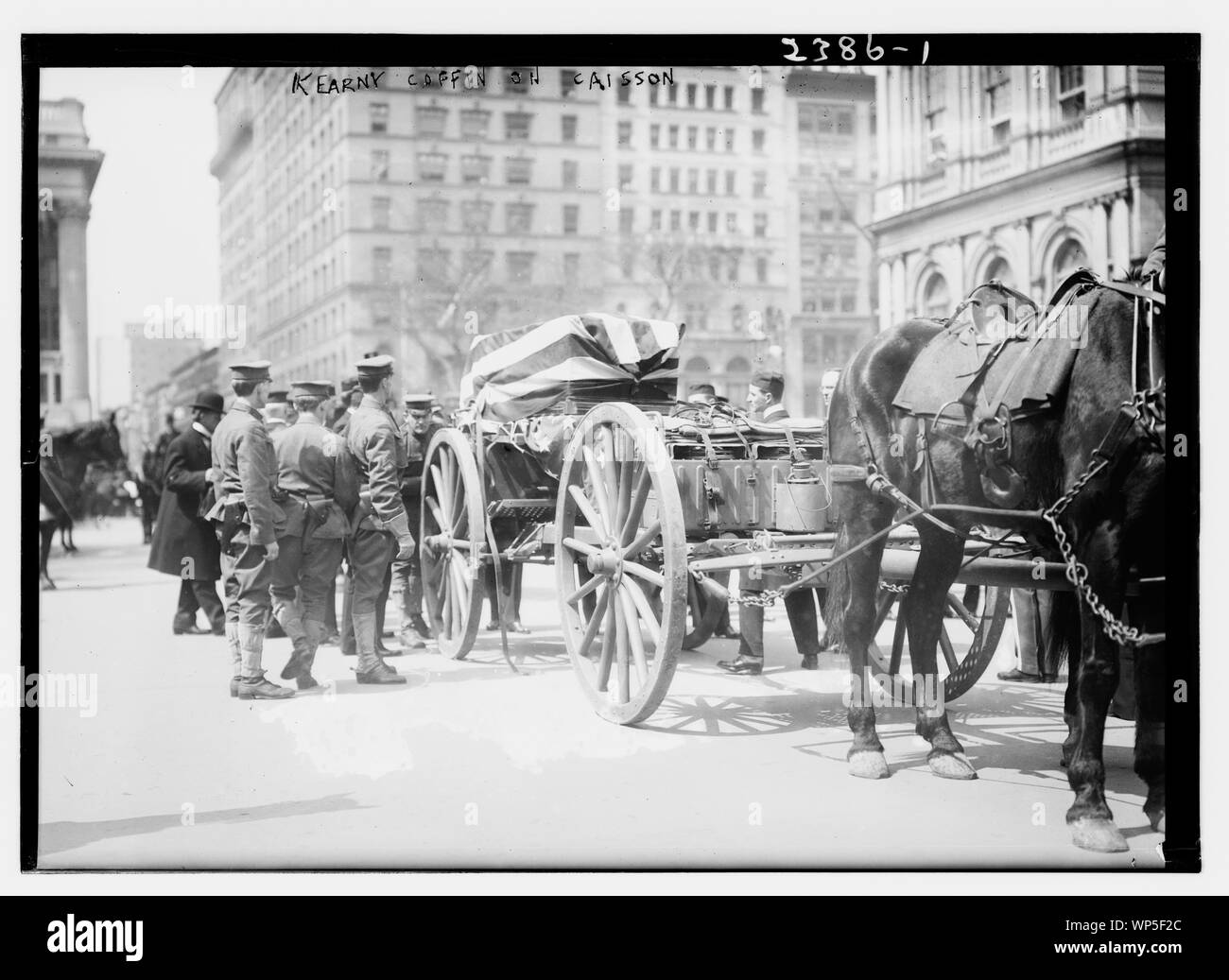 Caisson Black and White Stock Photos & Images - Alamy