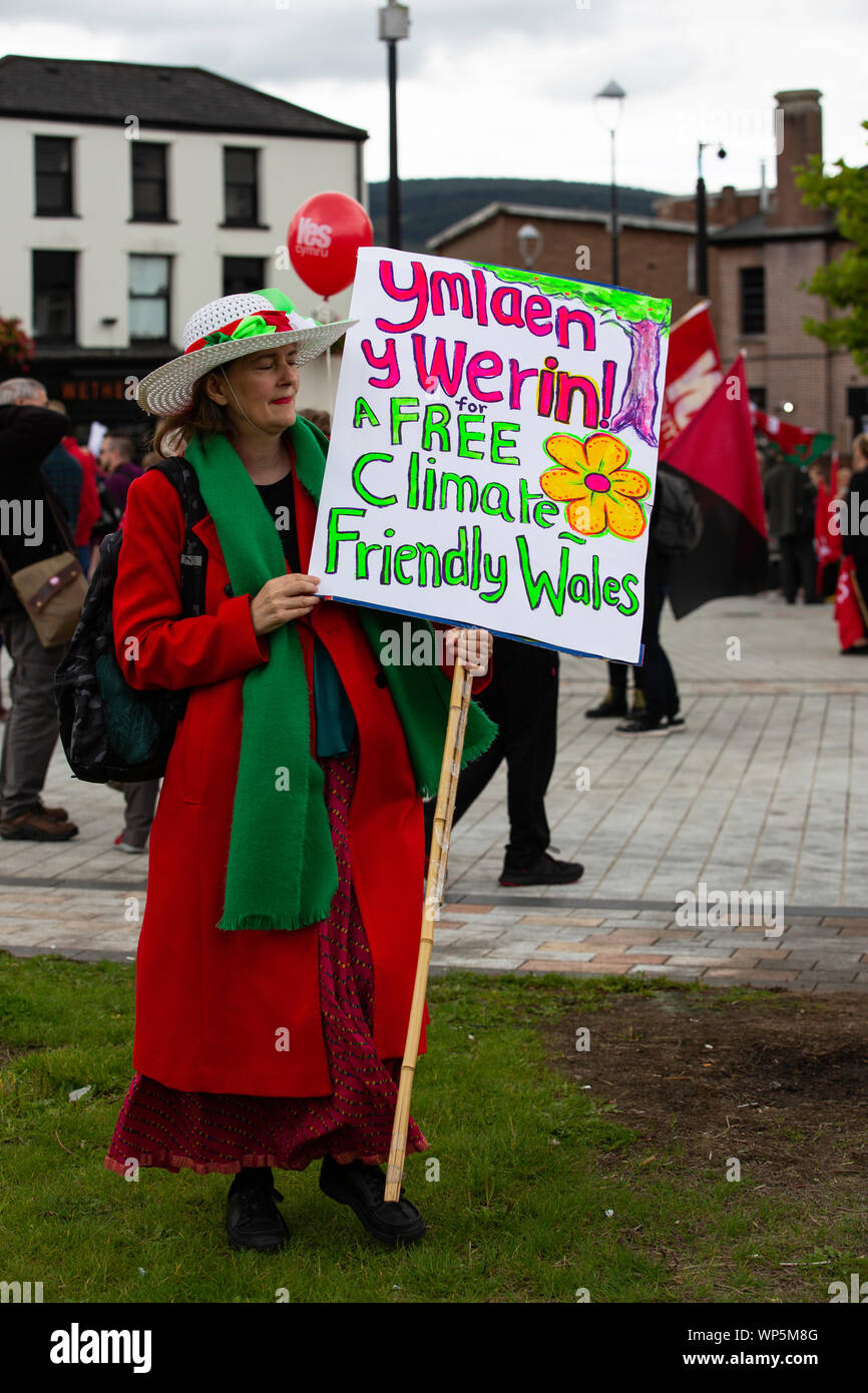 Protesters march for Welsh Independence through the streets of Merthyr ...