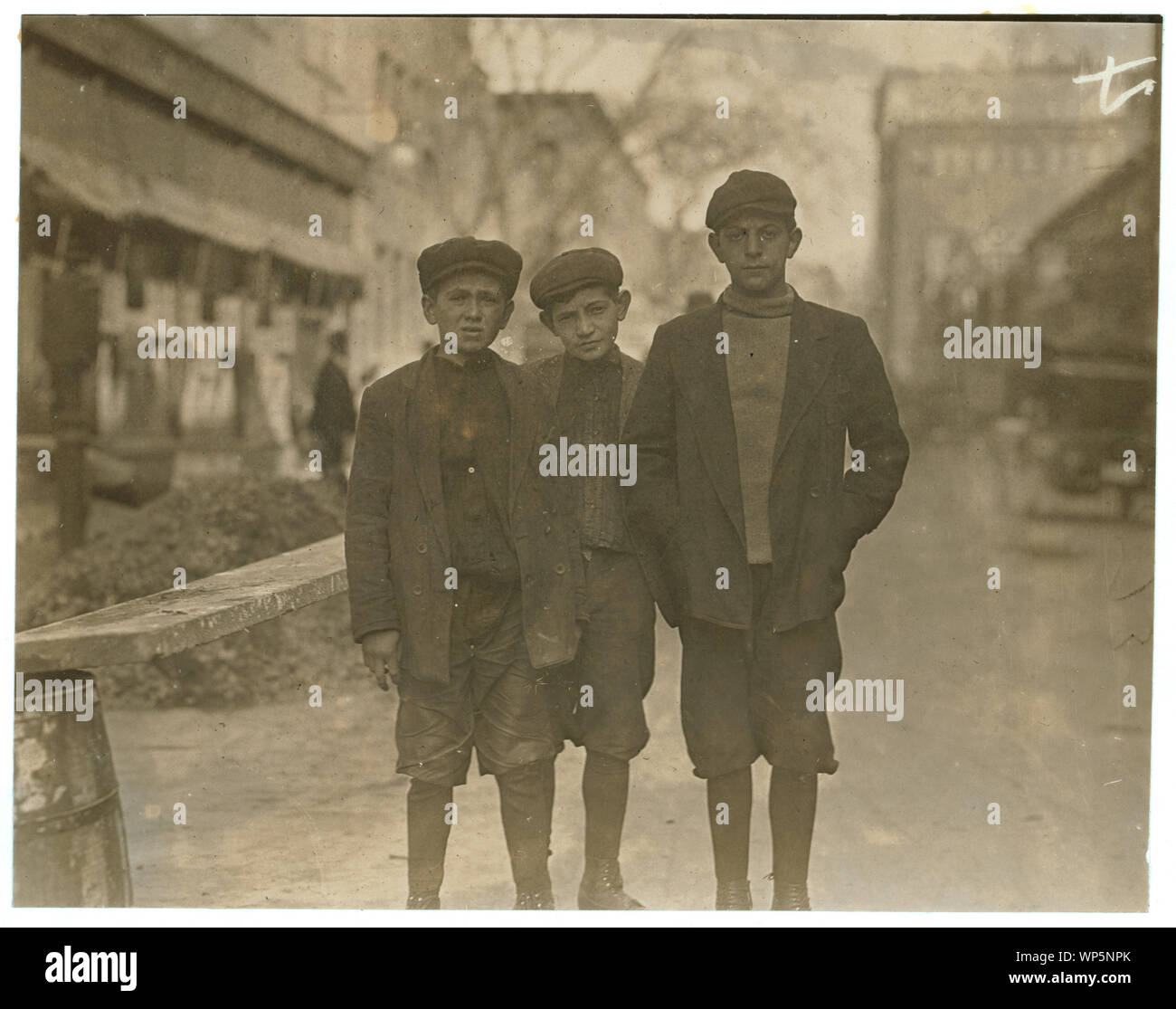 Boys 15 Cut Out Stock Images & Pictures - Alamy