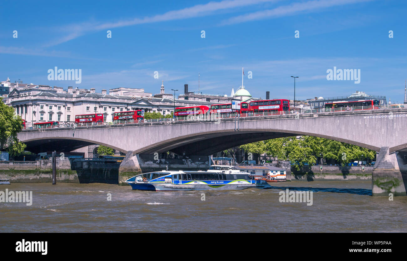 Double decker bus london bridge hi-res stock photography and images - Alamy