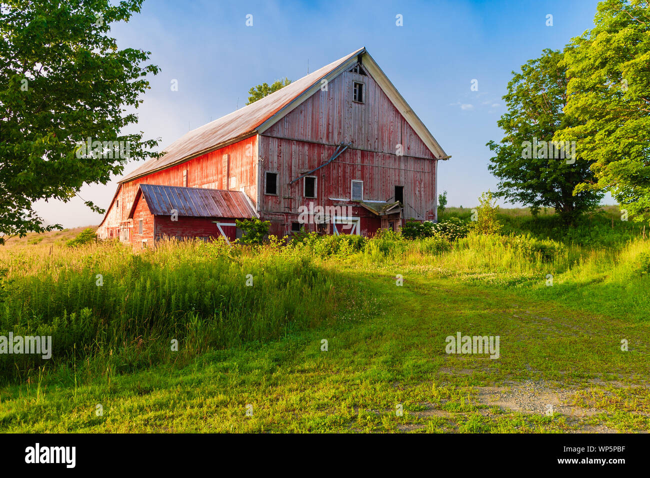 Rural setting for new building hi-res stock photography and images - Alamy