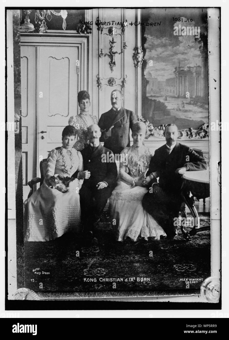 Alex vincent Black and White Stock Photos & Images - Alamy