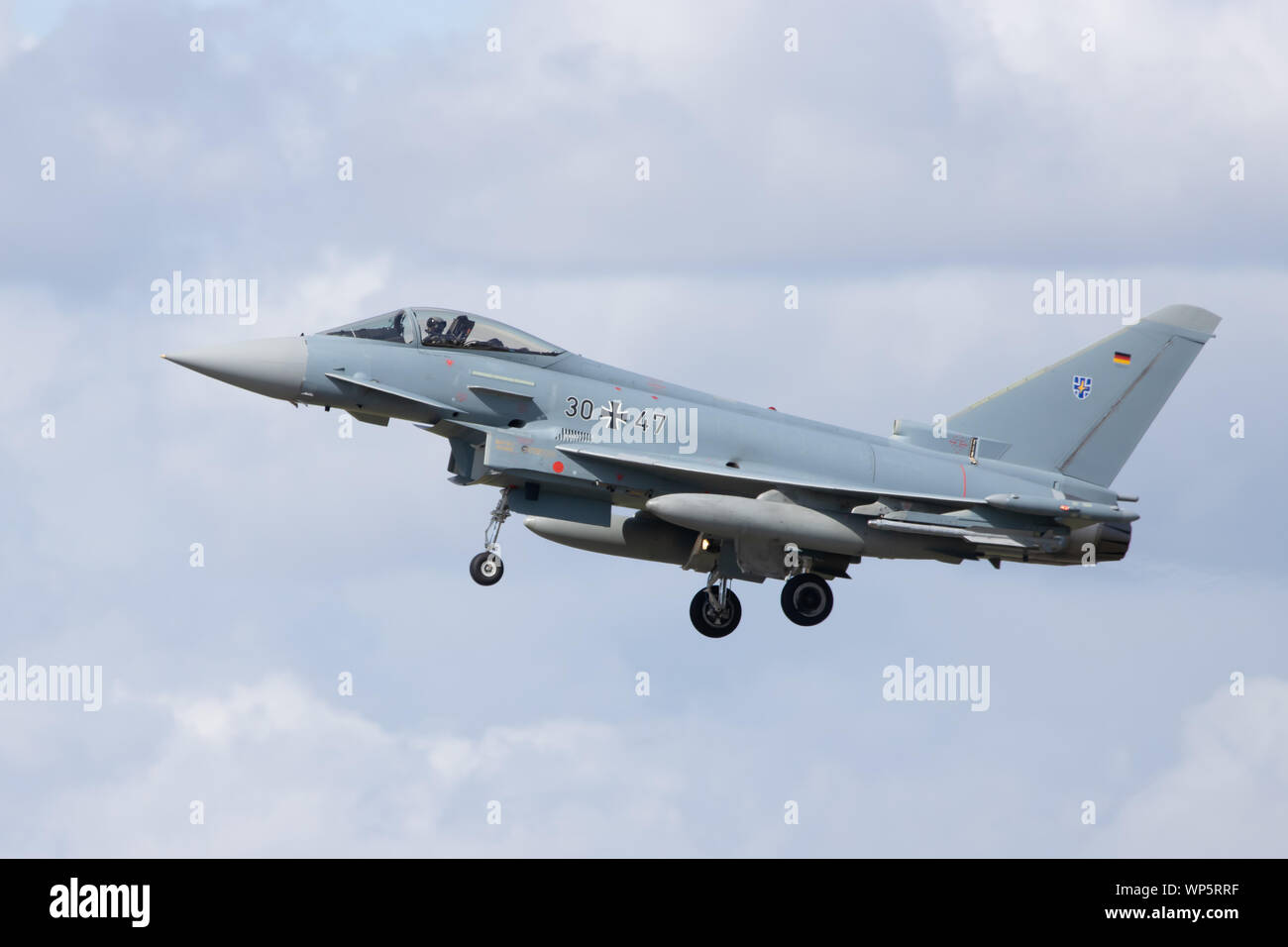 Drop tanks hi-res stock photography and images - Alamy