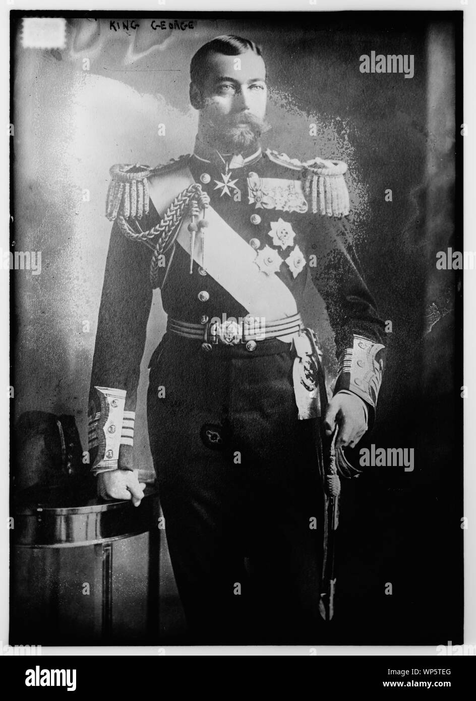 Icon king monarch Black and White Stock Photos & Images - Alamy