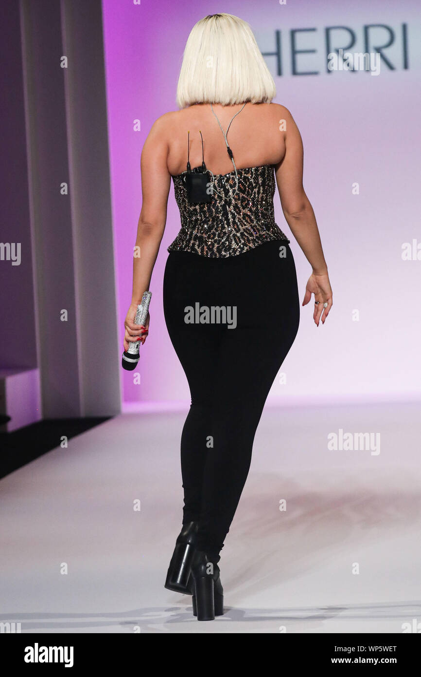 MANHATTAN, NEW YORK CITY, NEW YORK, USA - SEPTEMBER 06: Singer Bebe ...