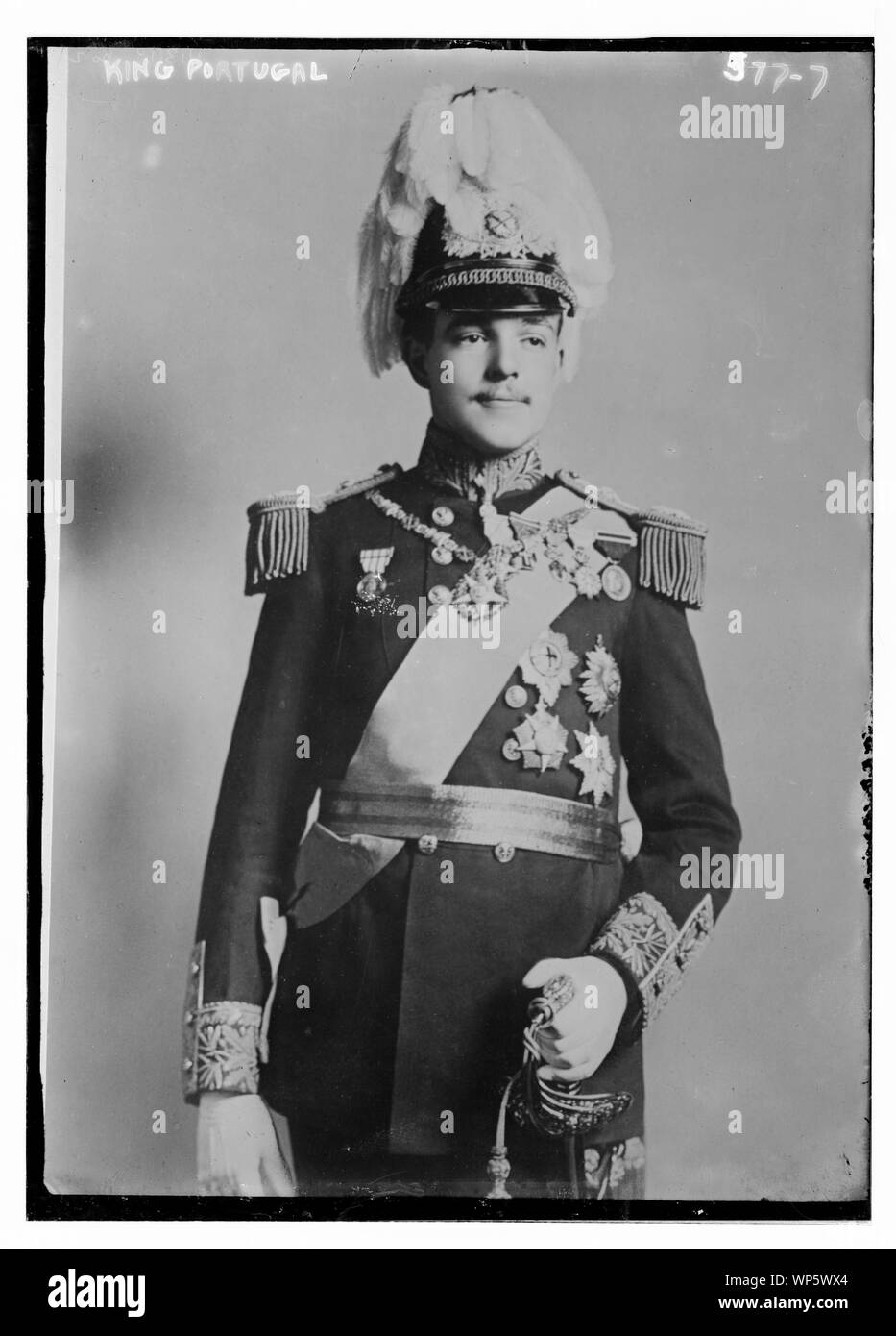 Ruling king Cut Out Stock Images & Pictures - Alamy