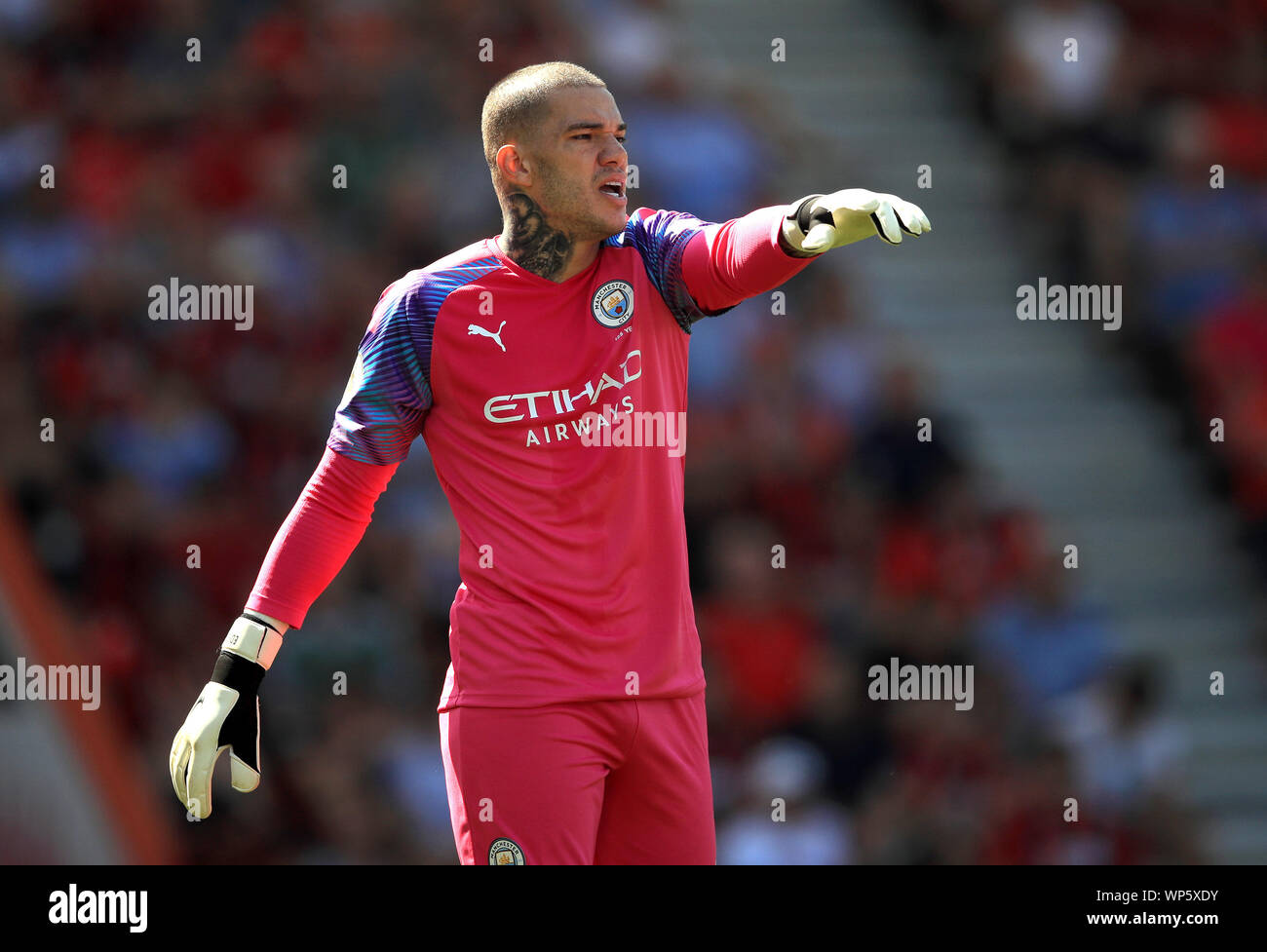 Manchester City goalkeeper Ederson Stock Photo - Alamy Manchester City goalkeeper Ederson Stock Photo - Alamy