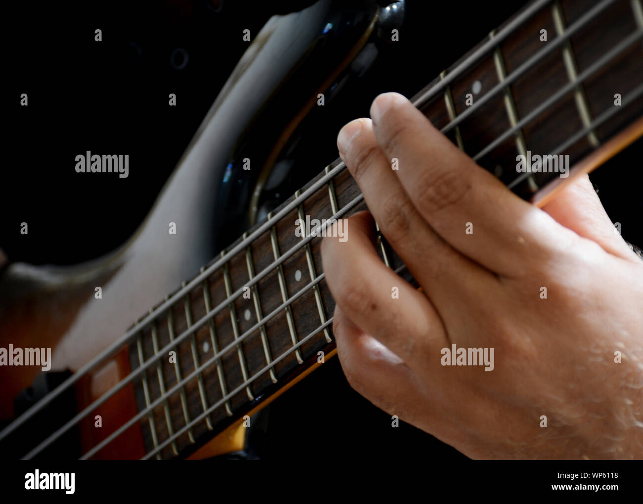 Vintage jazz bass hi-res stock photography and images - Alamy