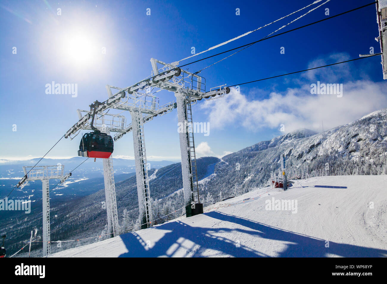 Stowe, VT, USA - Feb 23, 2004: The gondola lift at the top of the Stowe ...
