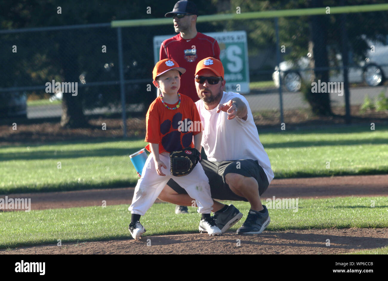 Baseball running action sport hi-res stock photography and images - Alamy