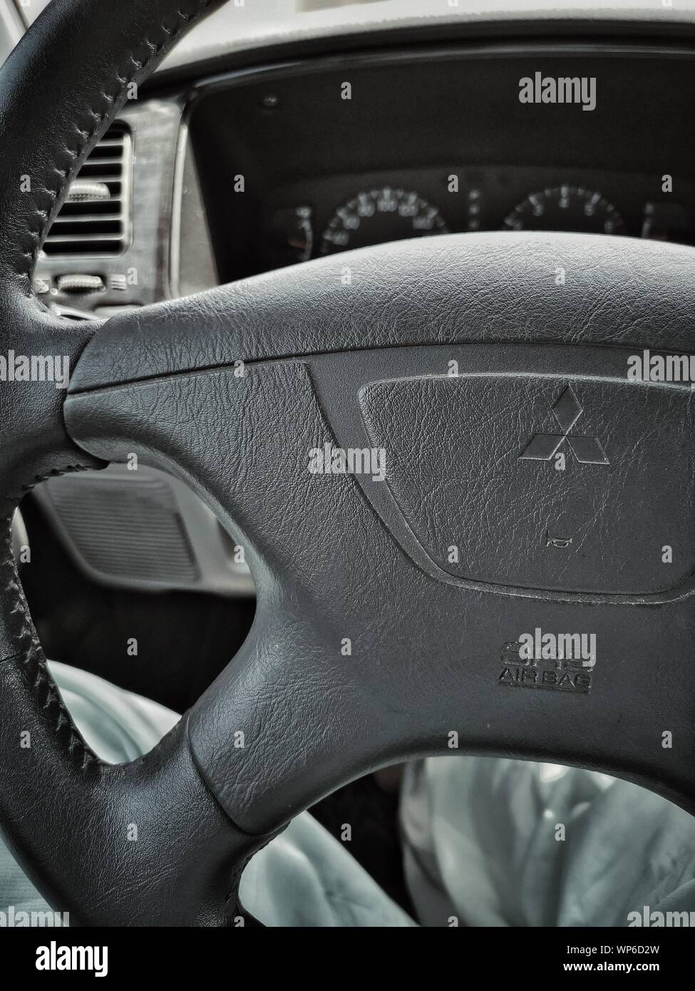steering wheel of my mitsubishi car aperture mode blur rear background ...