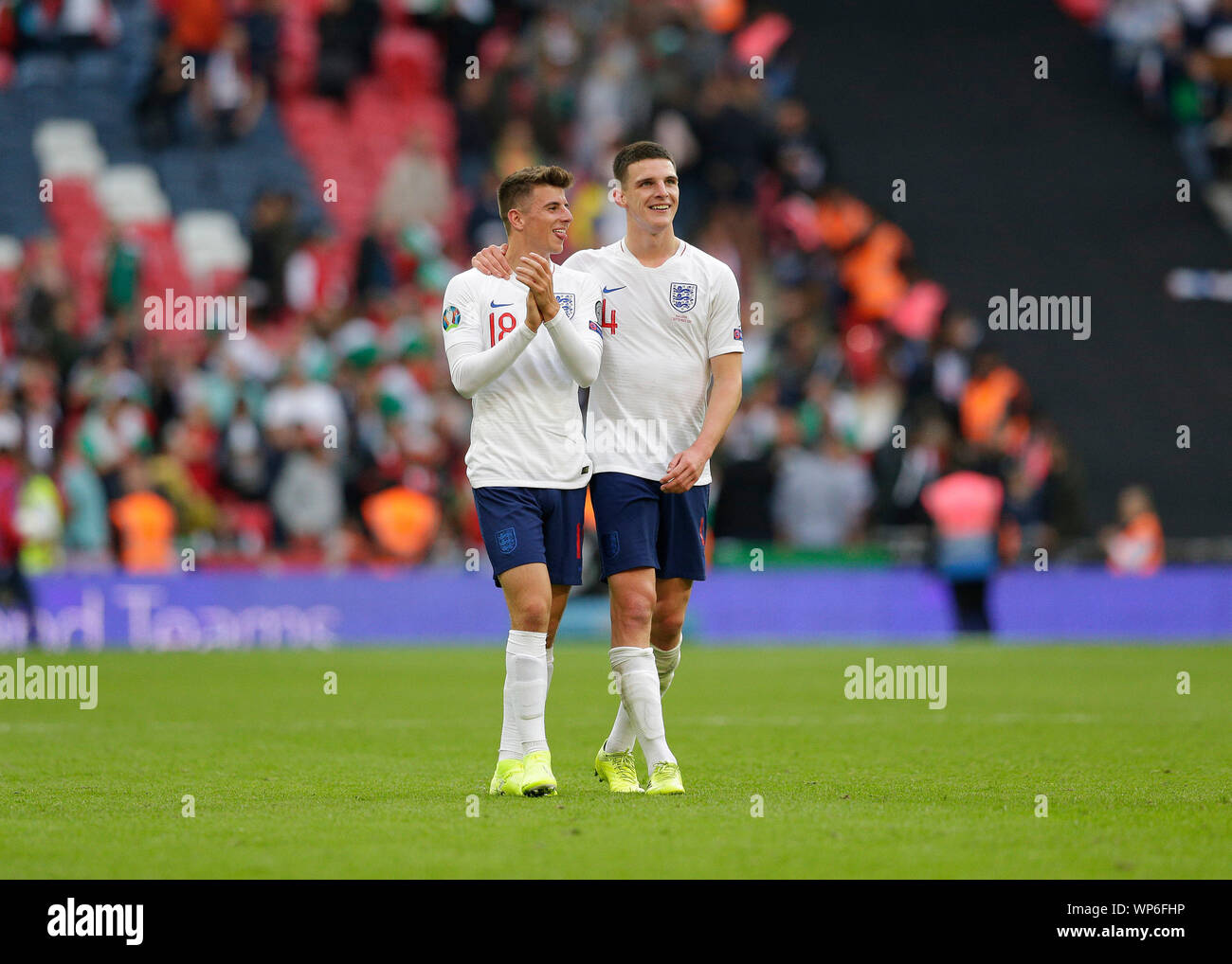 Mason mount declan rice hi-res stock photography and images - Alamy