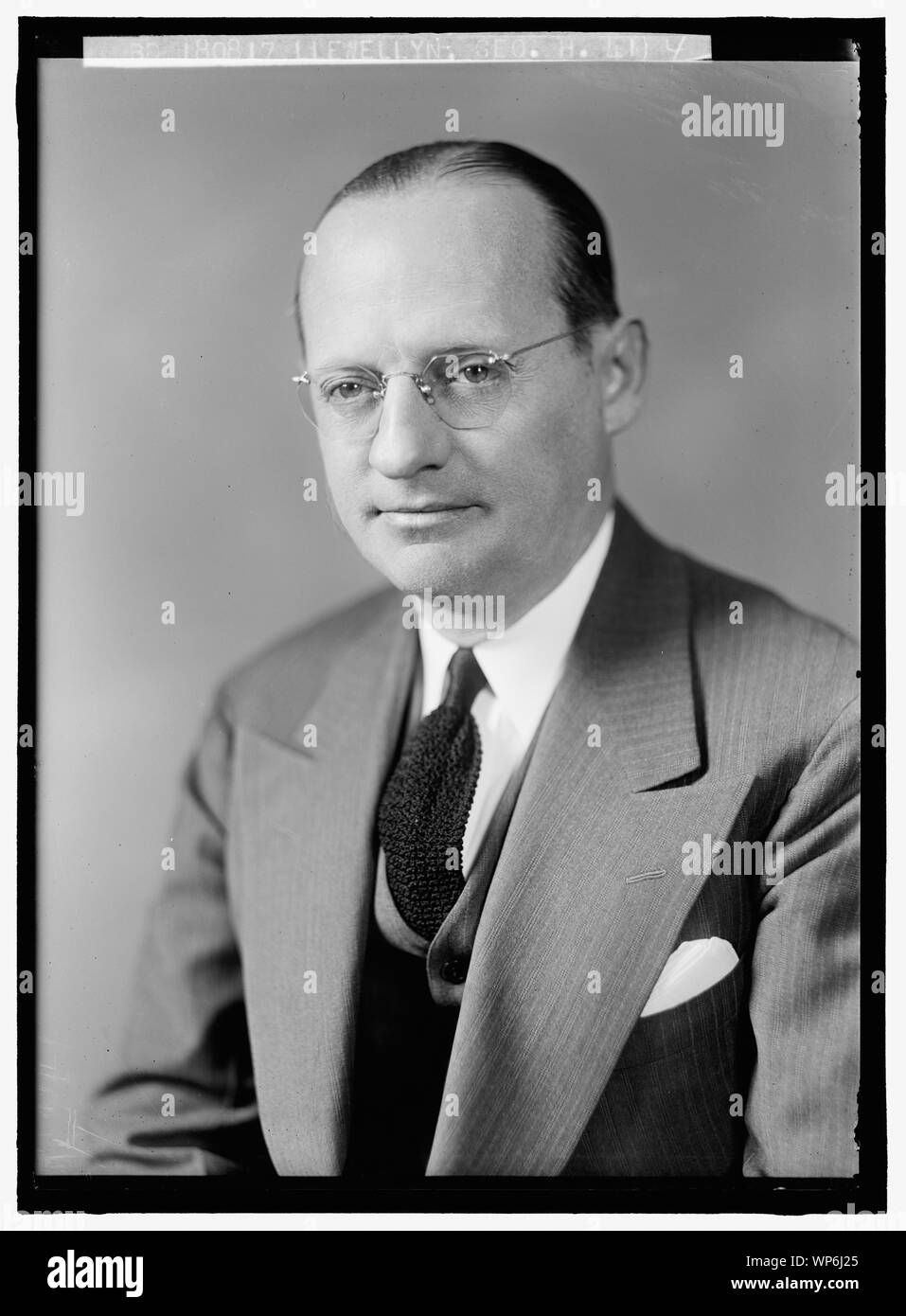 Llewellyn george h hi-res stock photography and images - Alamy