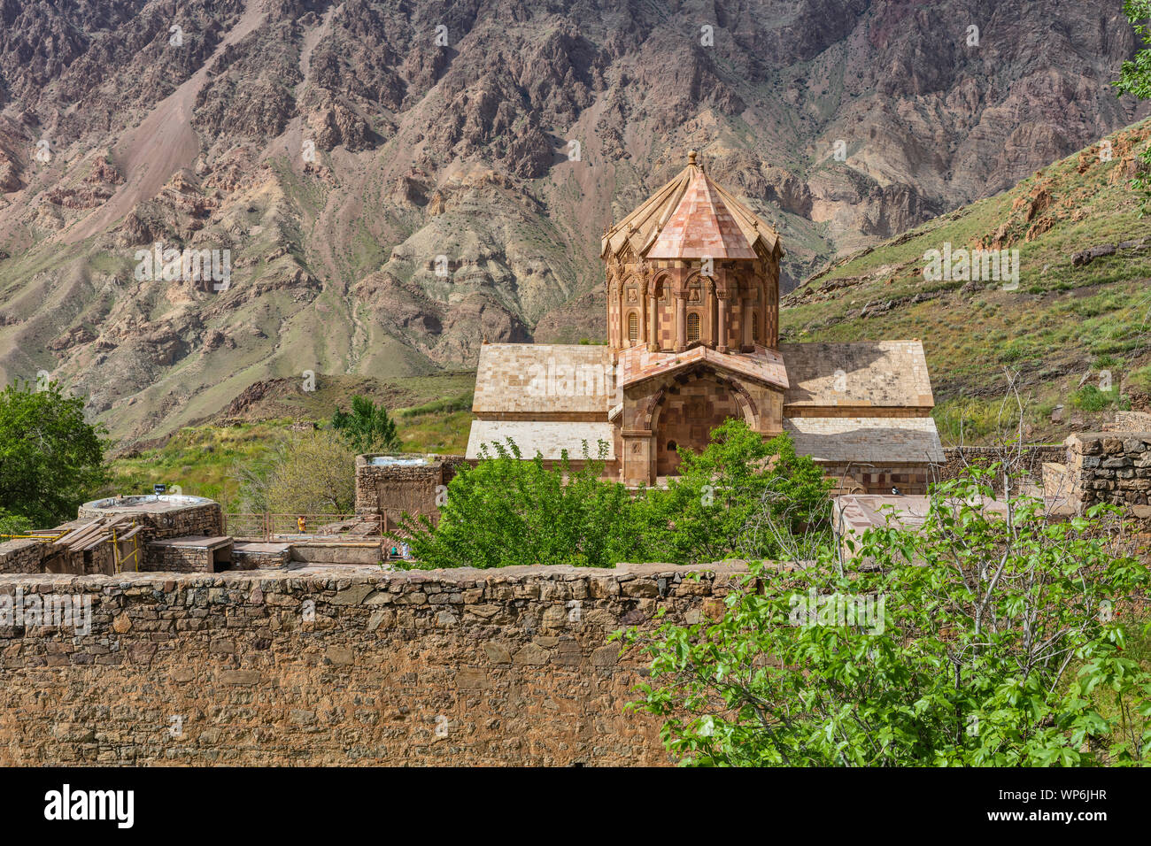Monastery of saint stepanos hi-res stock photography and images - Alamy