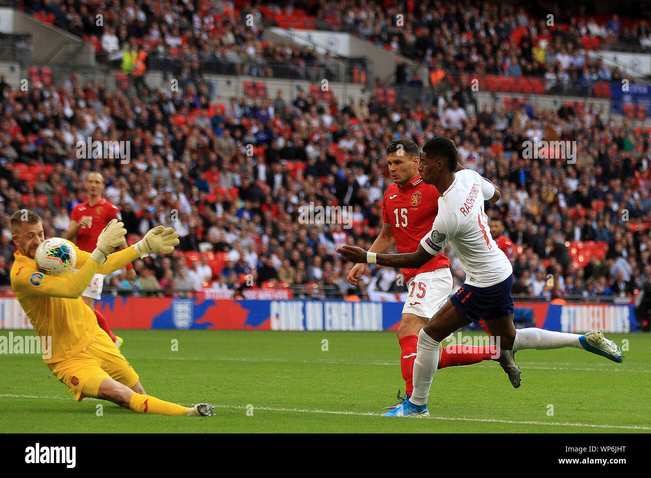 Marcus rashford england goal 2020 hi-res stock photography and images ...
