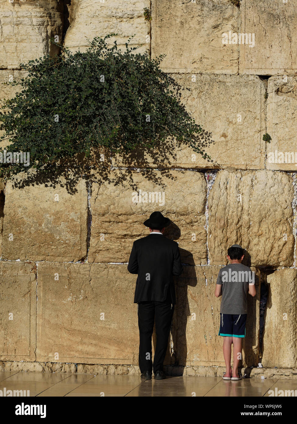 Golden bible hi-res stock photography and images - Alamy