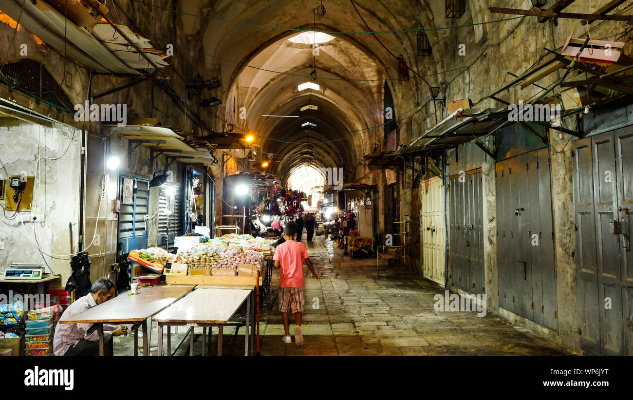 Israel Jerusalem islamic street street market with a child Stock Photo ...