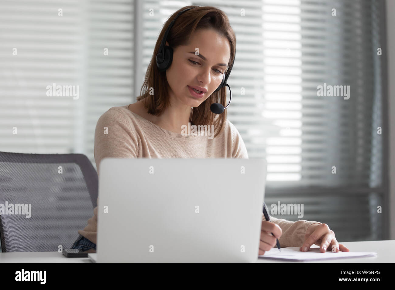 Busy dispatcher hi-res stock photography and images - Alamy