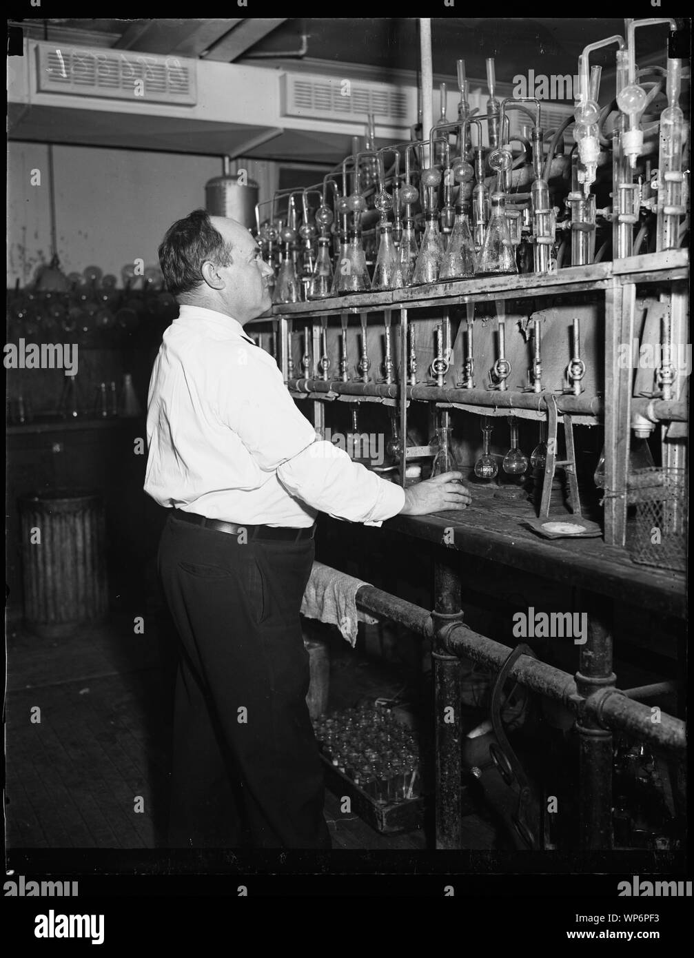 Chemical laboratory tests research Black and White Stock Photos ...