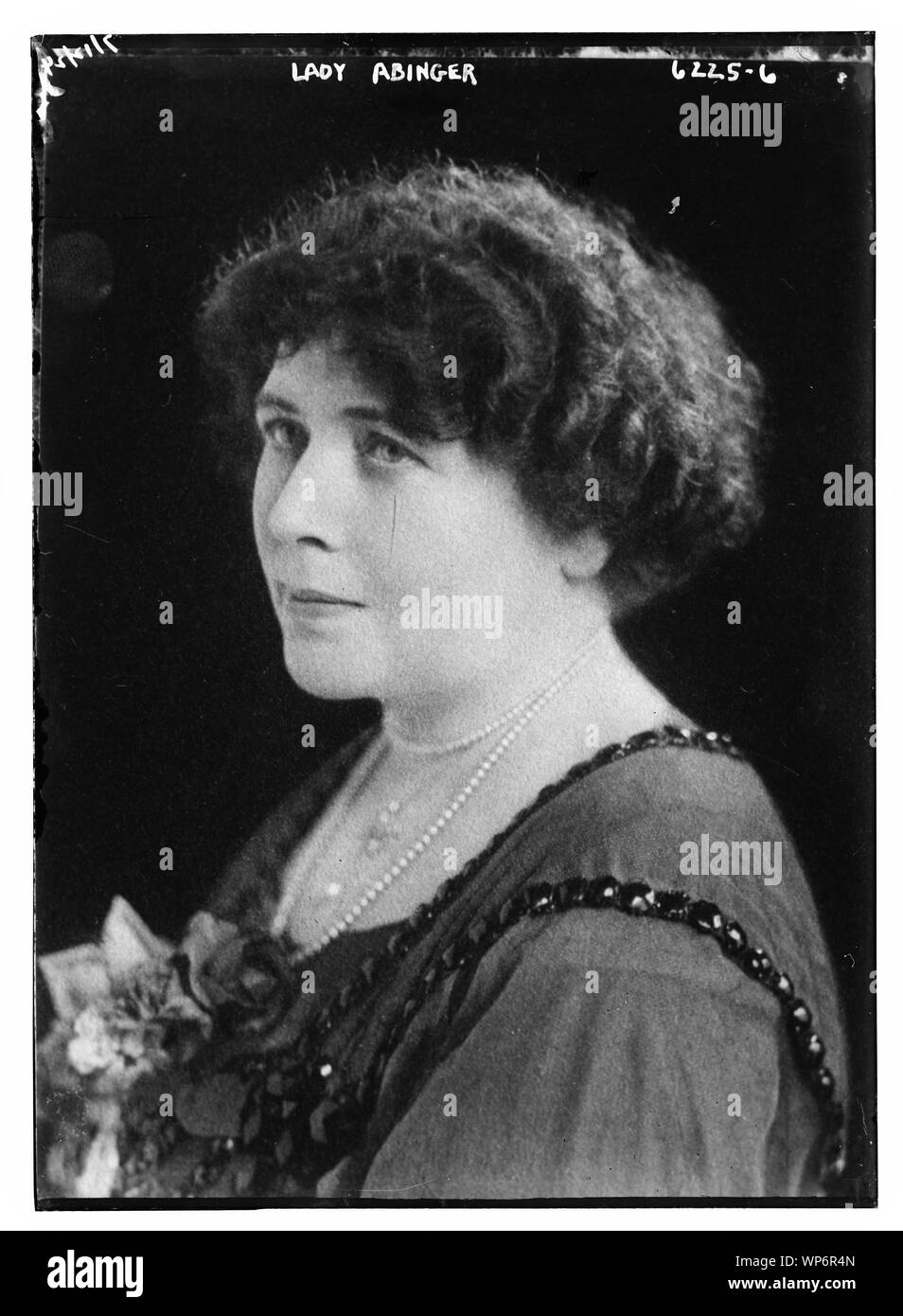 Abinger Black and White Stock Photos & Images - Alamy