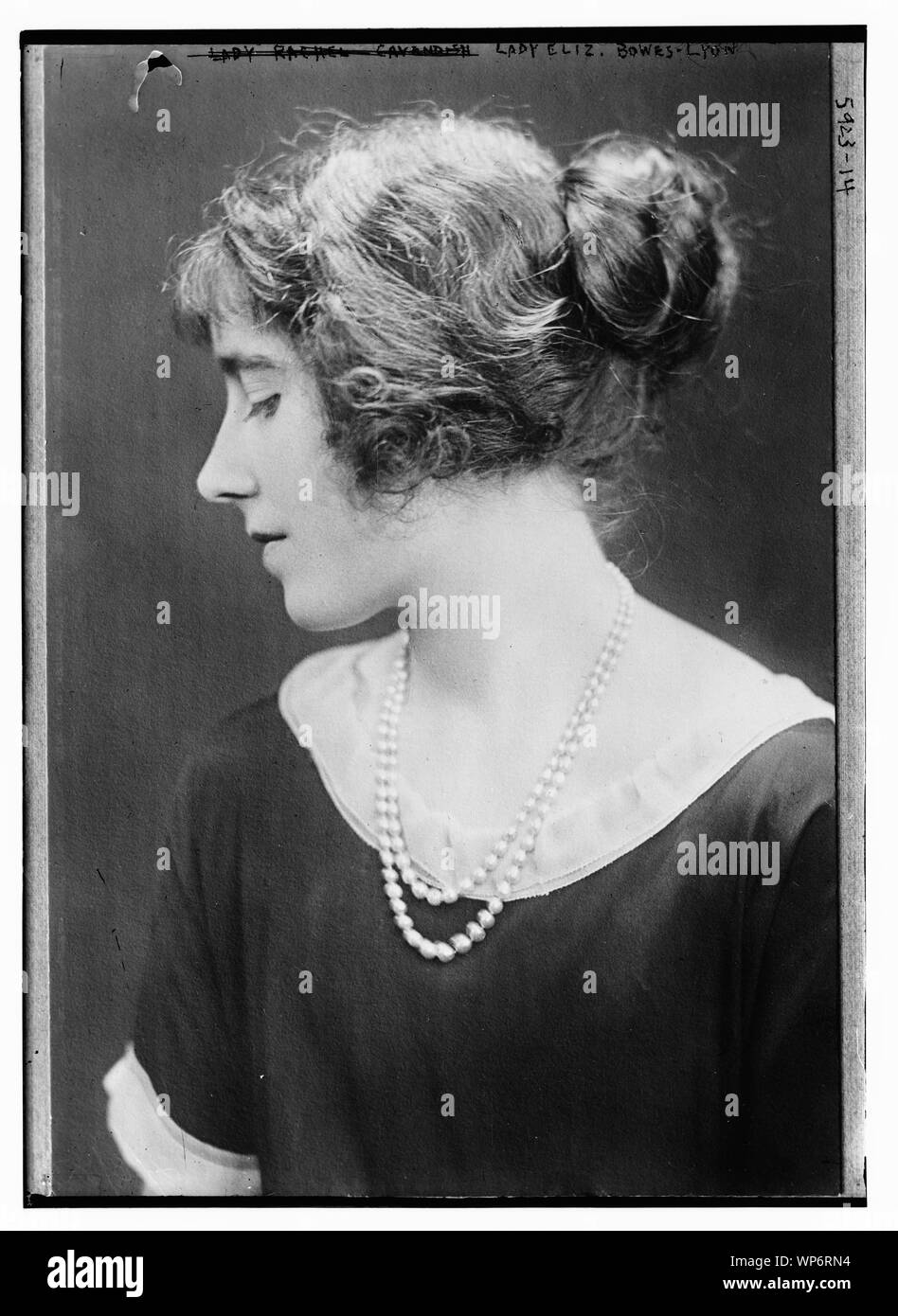 Our lady queen Cut Out Stock Images & Pictures - Alamy