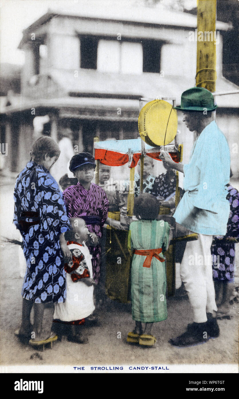 Selling candy japan hi-res stock photography and images - Alamy