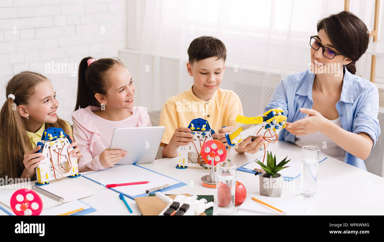 Teacher kids design hi-res stock photography and images - Alamy