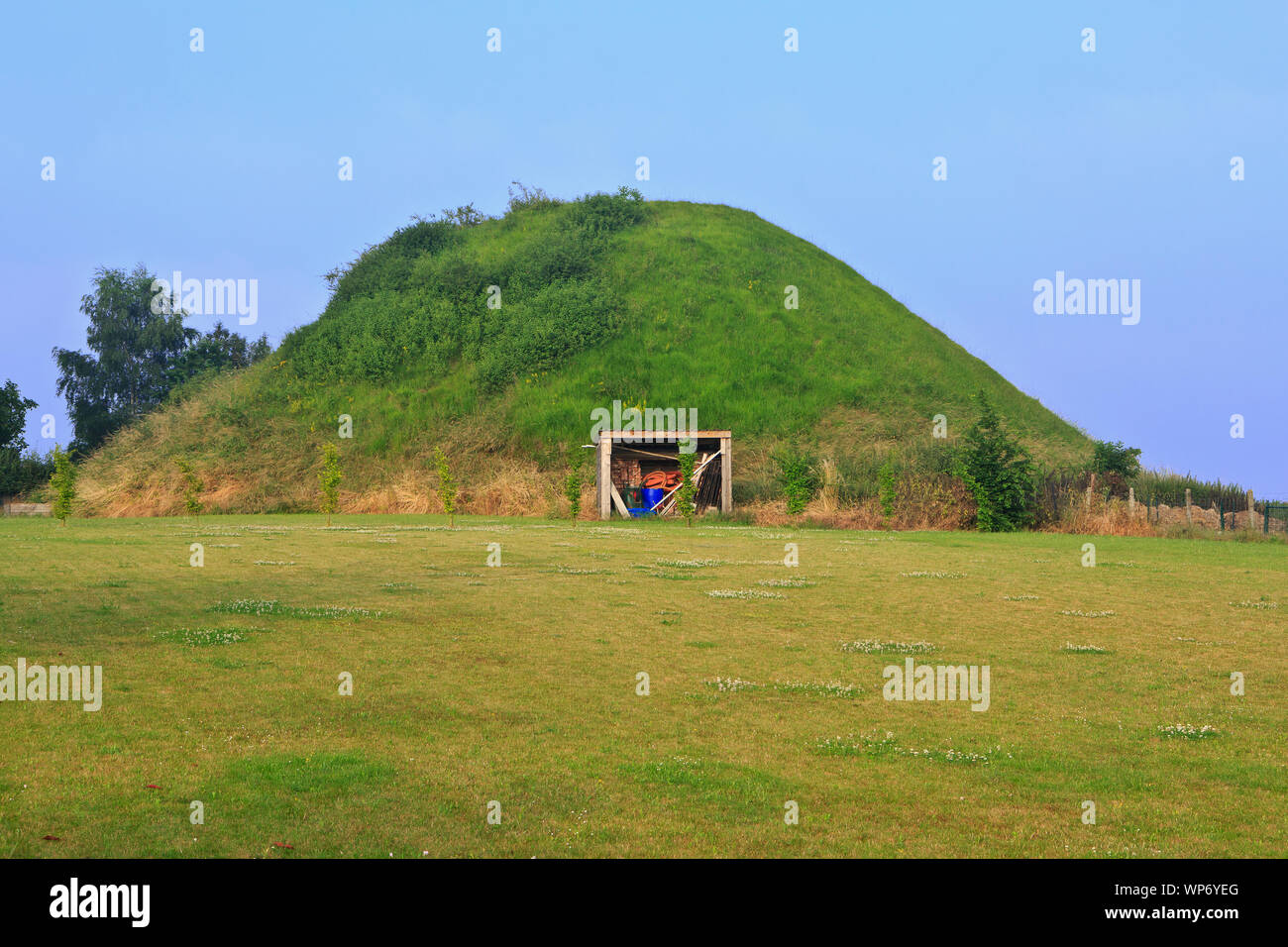The Tumulus of Koninksem, a Gallo-Roman burial mound from the 1st-3rd ...
