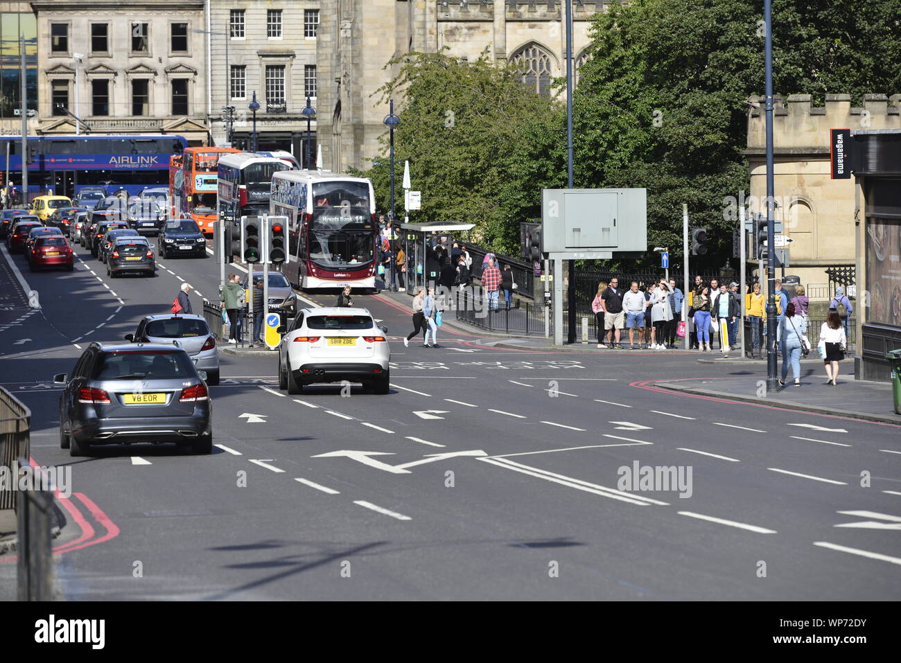 Edinburgh day trip hi-res stock photography and images - Alamy