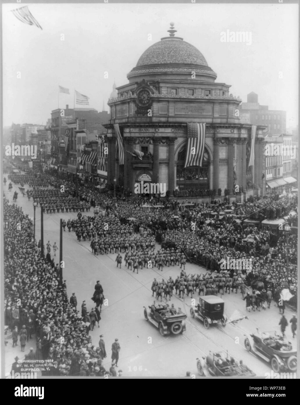 Large parade; welcoming Armed Forces home Buffalo, N Y, 1919 Stock ...