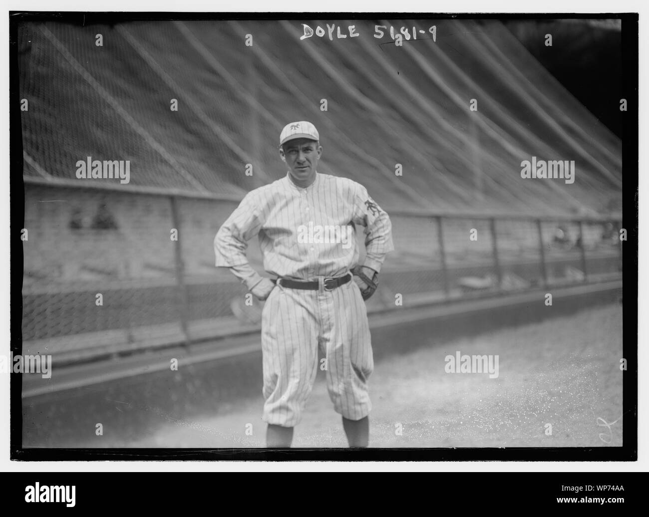 New york nl uniforms hi-res stock photography and images - Alamy