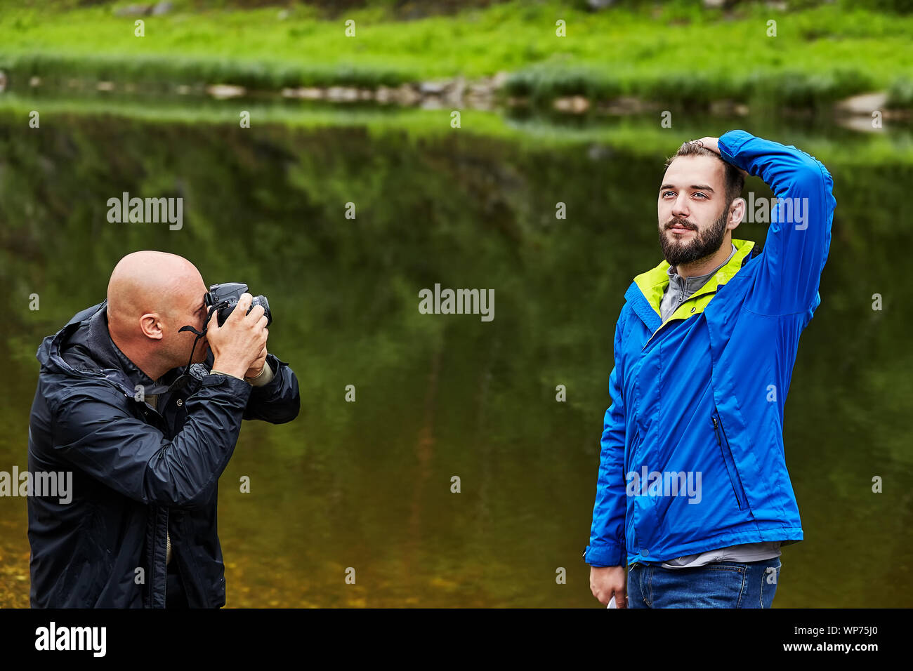 The bald man is a photographer 38 years, photographs a bearded man ...