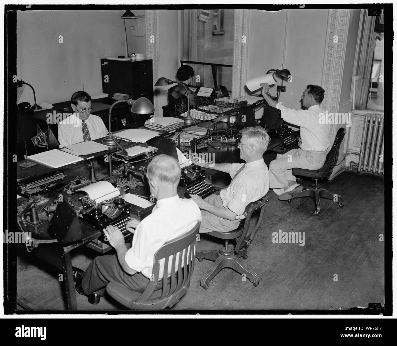 Telegraph room hi-res stock photography and images - Alamy