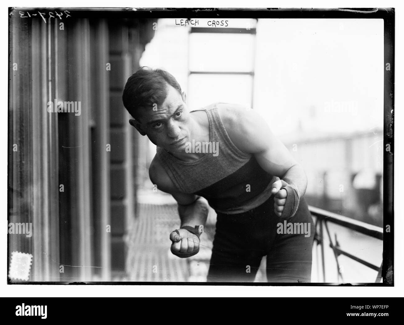 Leach cross hi-res stock photography and images - Alamy