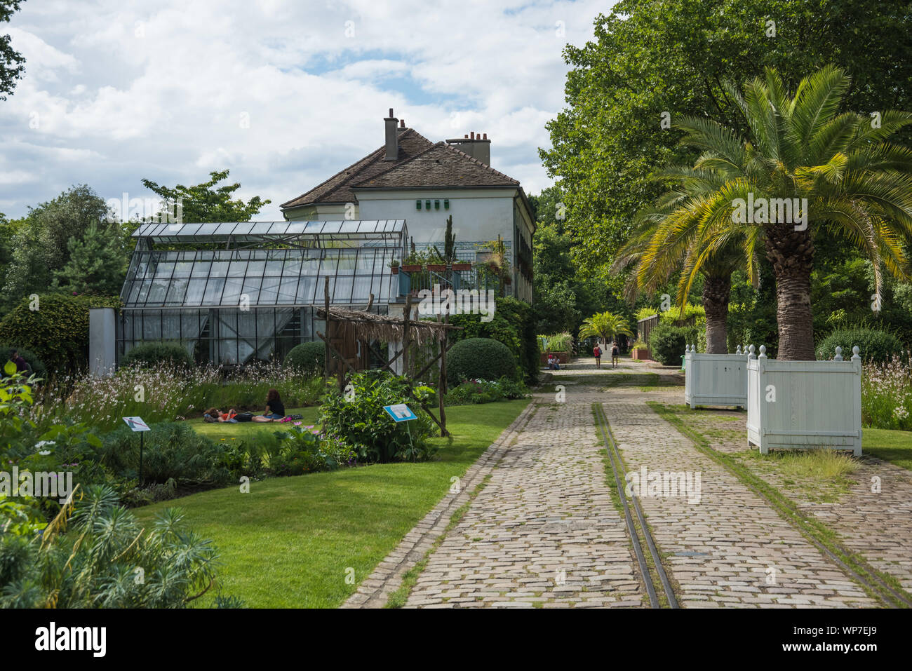 Paris, Park von Bercy - Paris, Parc de Bercy Stock Photo - Alamy