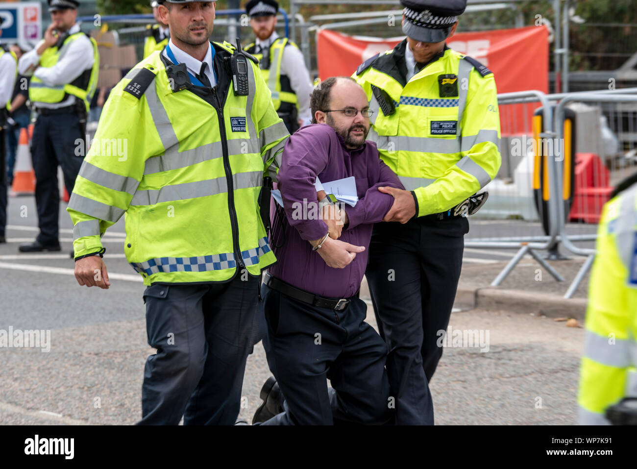 Arrested protester hi-res stock photography and images - Alamy