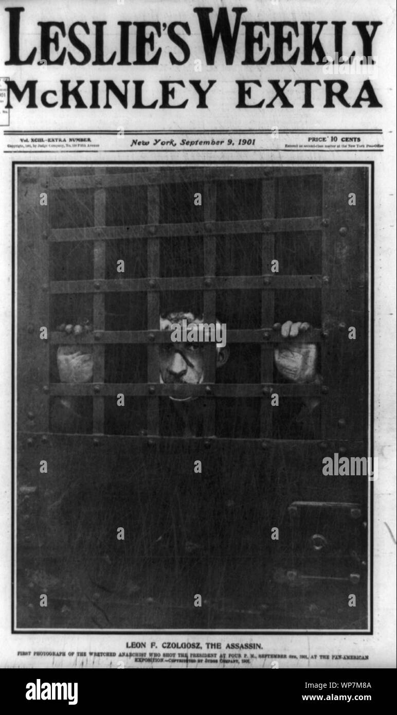 F leon Black and White Stock Photos & Images - Alamy