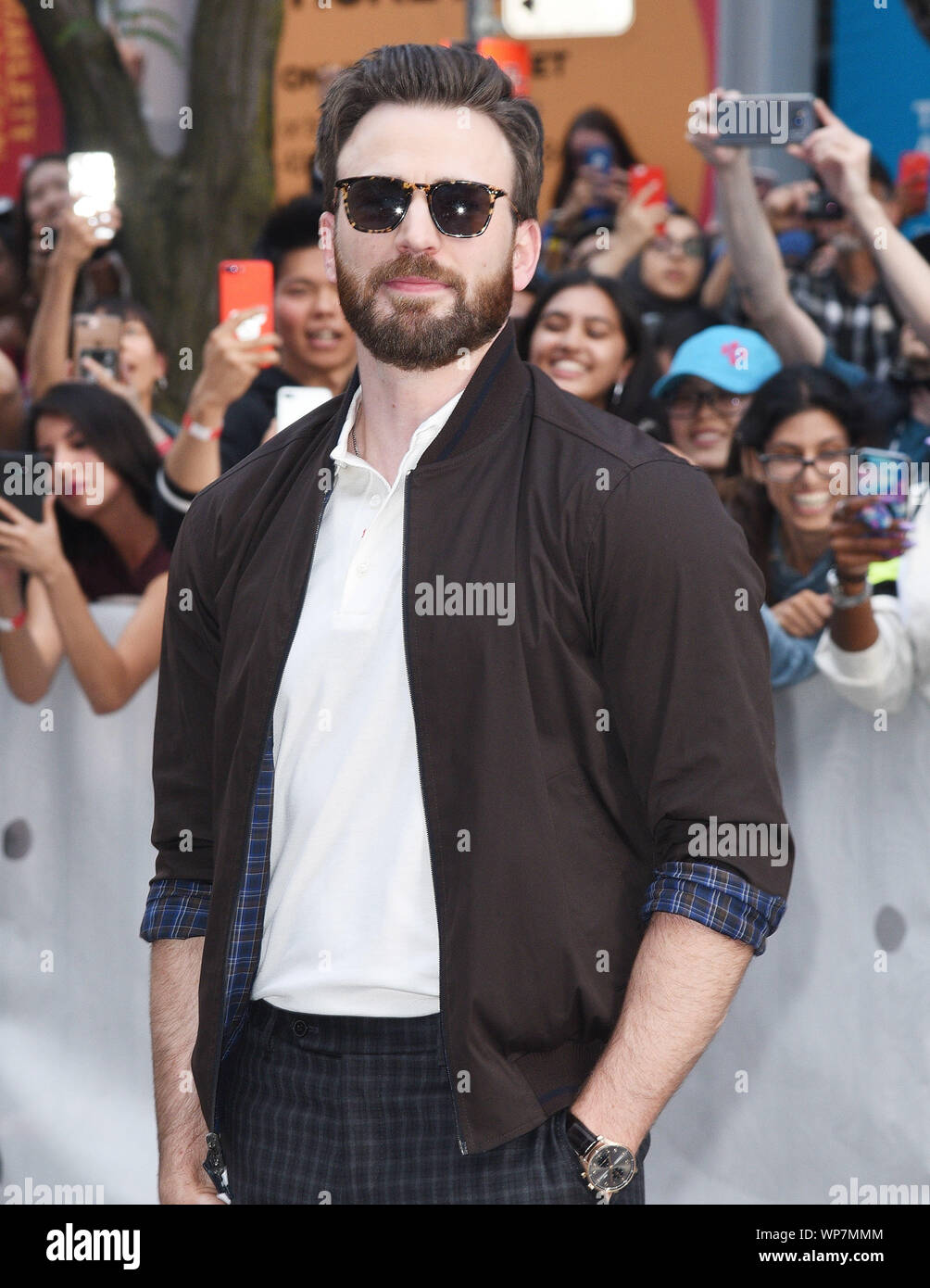 TORONTO, ONTARIO - SEPTEMBER 07: Chris Evans attends the "Knives Out ...