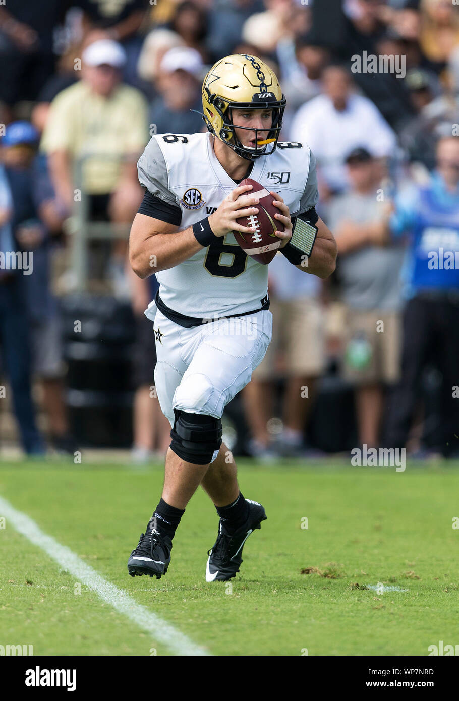 42 0107 hi-res stock photography and images - Alamy