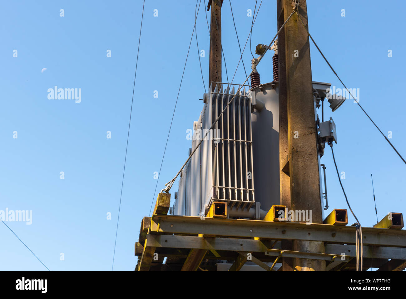 Equipment used as a transmission network infrastructure. Power ...